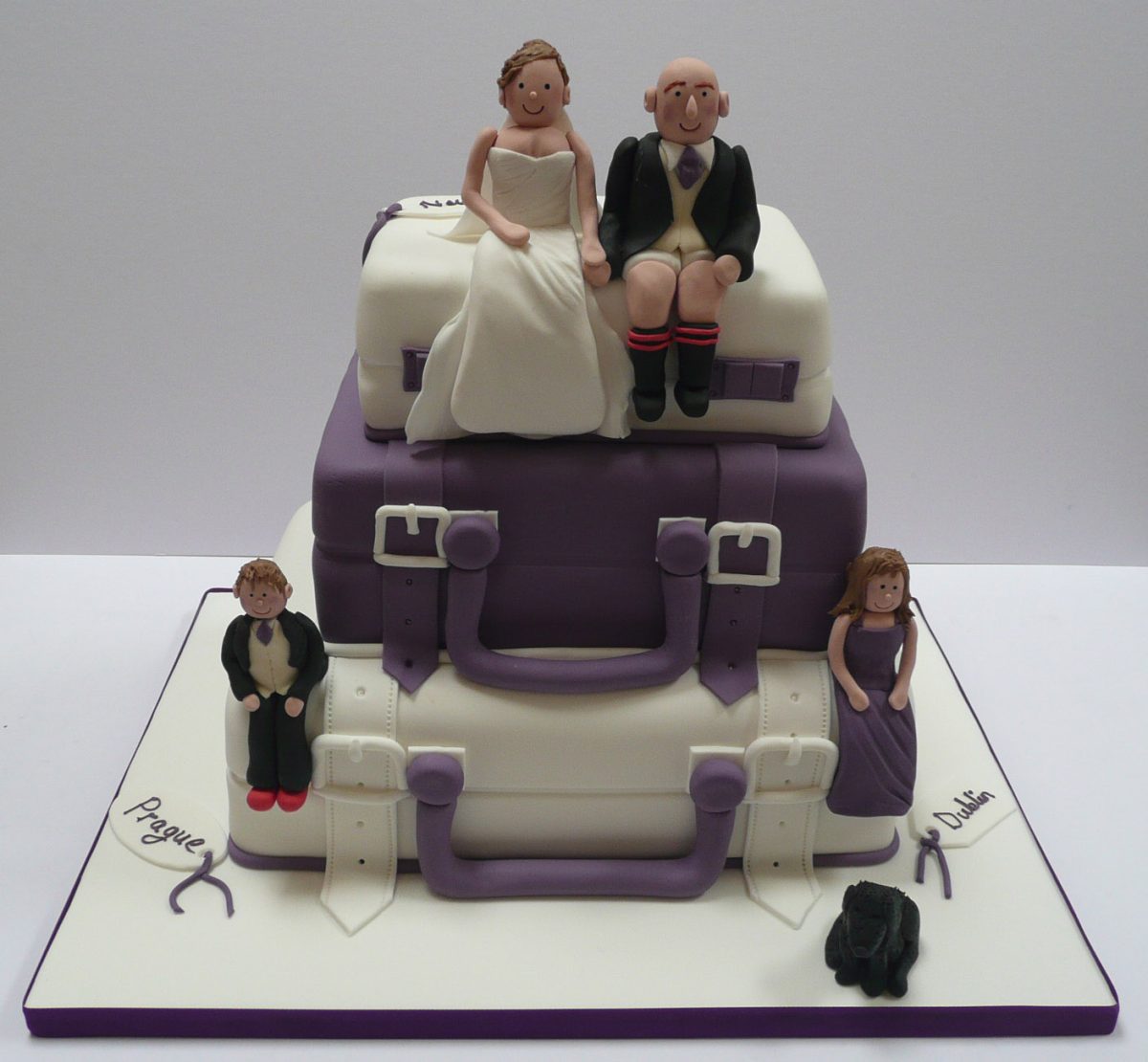 Fun Wedding Cakes - Bespoke Designs for Your Perfect Day